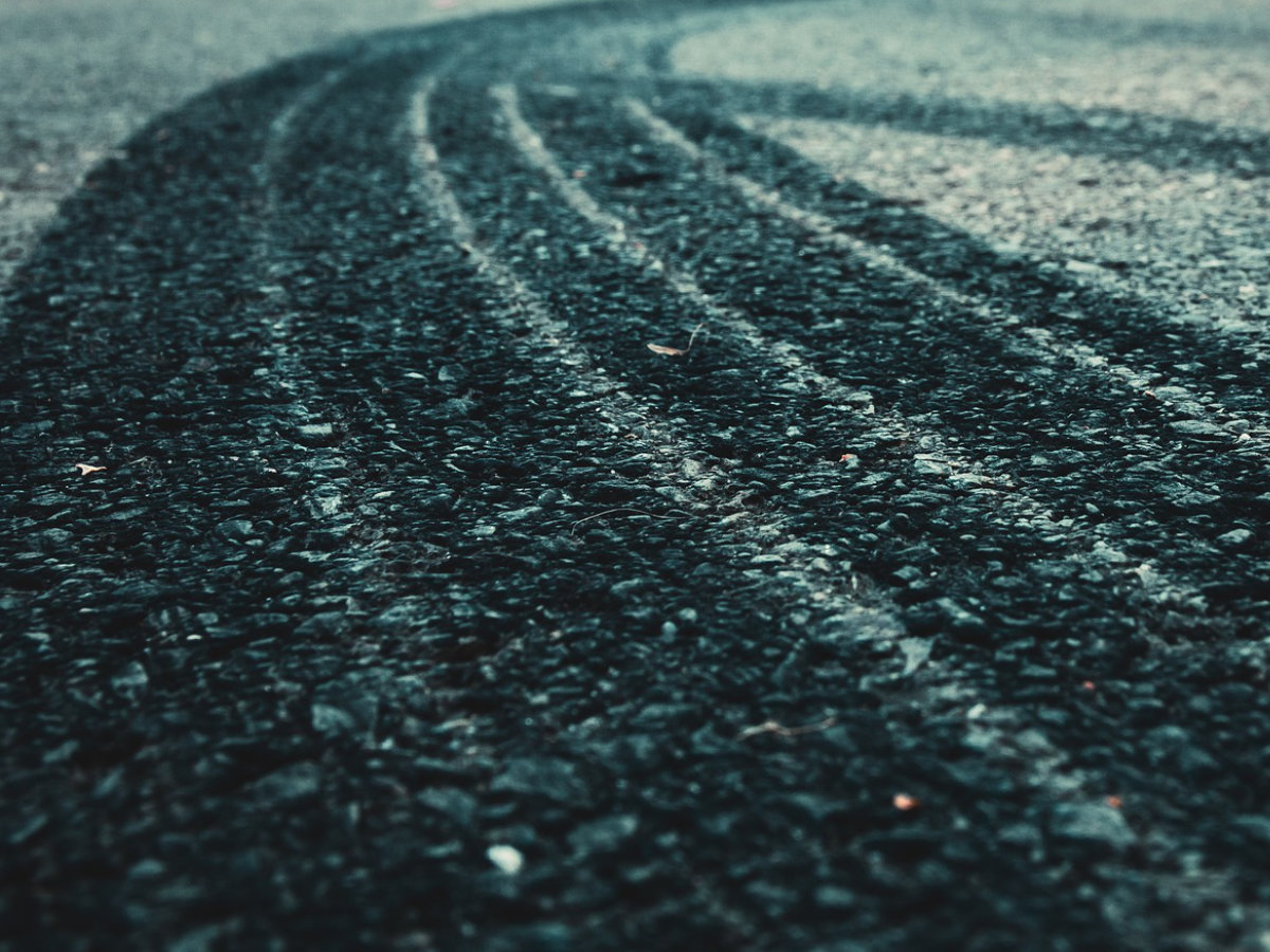 Bromsar med brister - Motorkompaniet Katrineholm